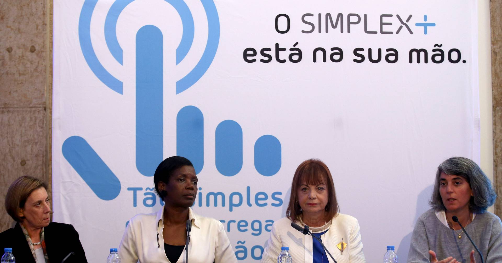 Simplex+ concretizou 26 medidas em seis meses - Expresso