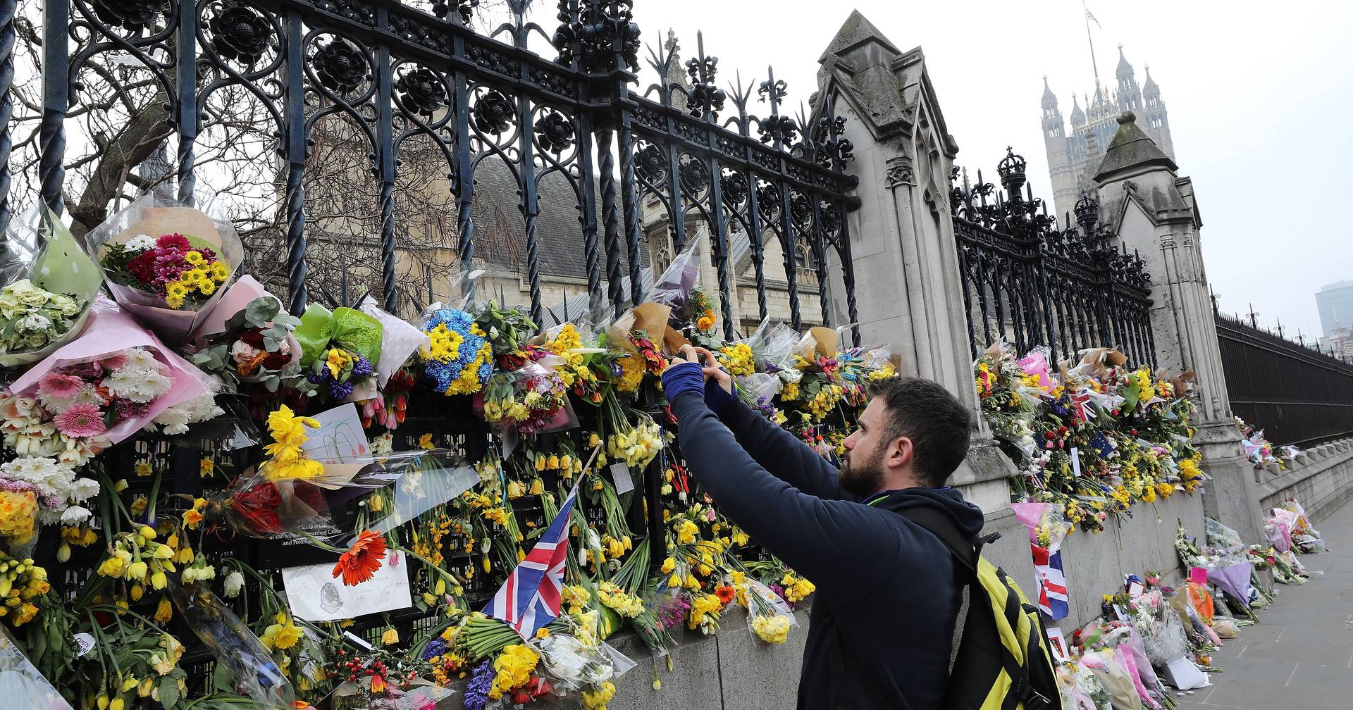 Mãe Do Autor Do Atentado De Londres Diz Que “chorou Pelas Vítimas”