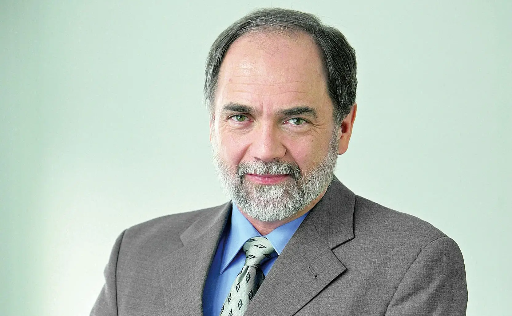 Três perguntas a Joseph Reger - Expresso