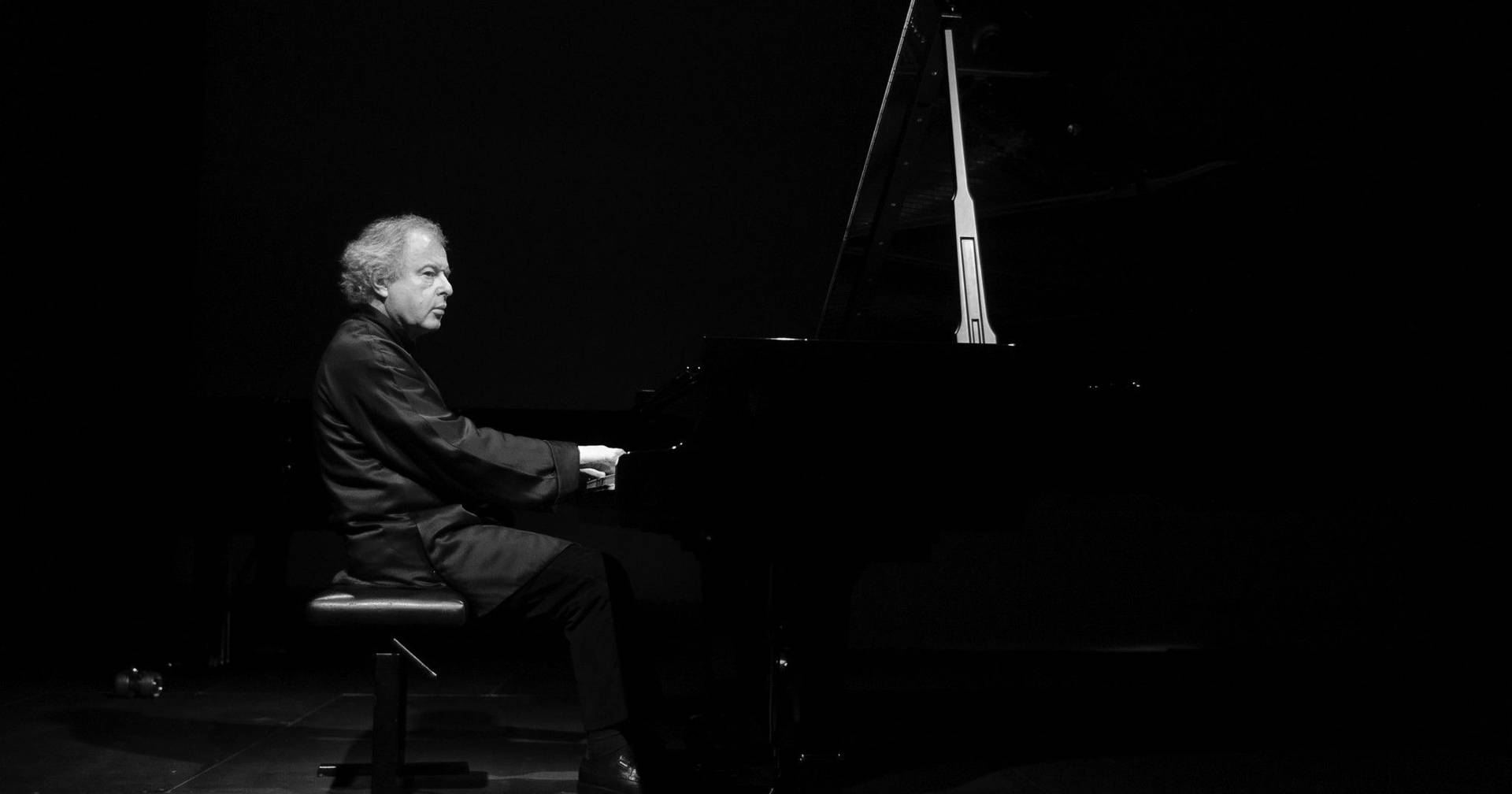Todo o Bach para teclado por András Schiff: pianista húngaro vai tocar ...