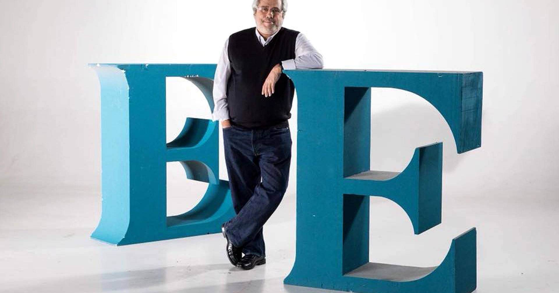 Nova rubrica semanal de Henrique Monteiro: o primeiro Expresso Longo