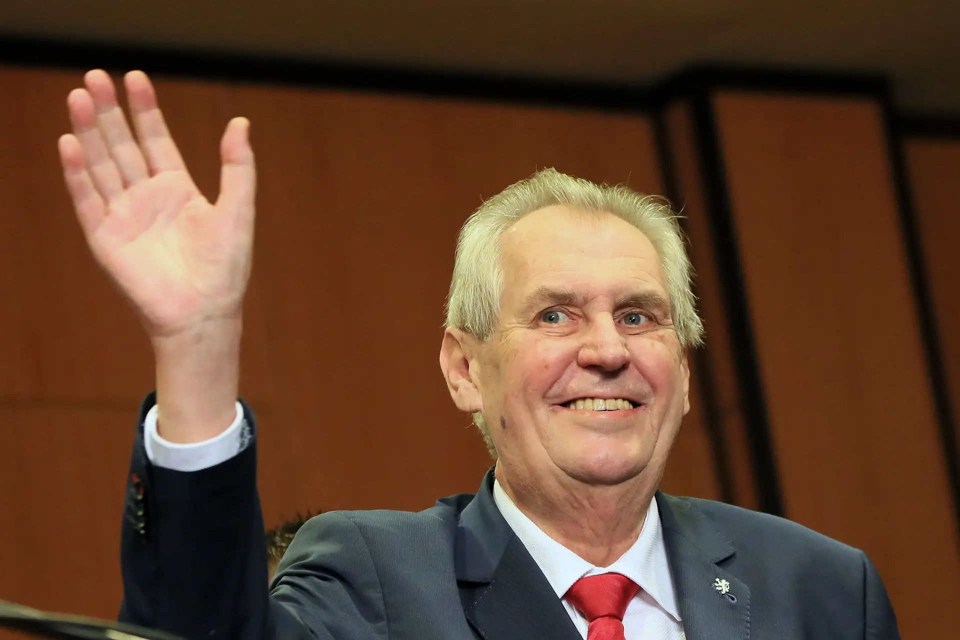 Milos Zeman reeleito Presidente da República Checa. “Esta foi a minha ...
