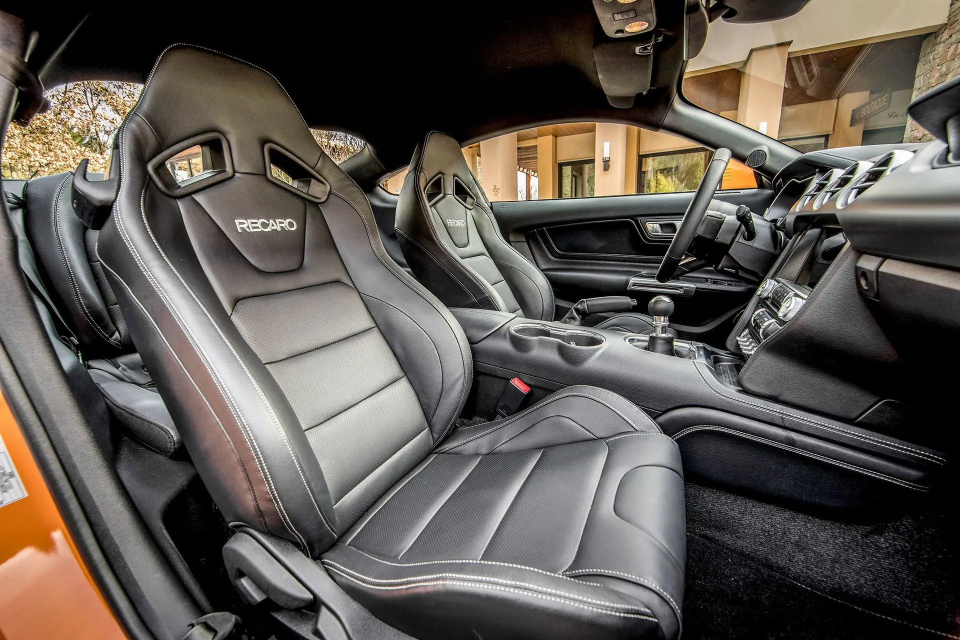 Ford Mustang I - Expresso