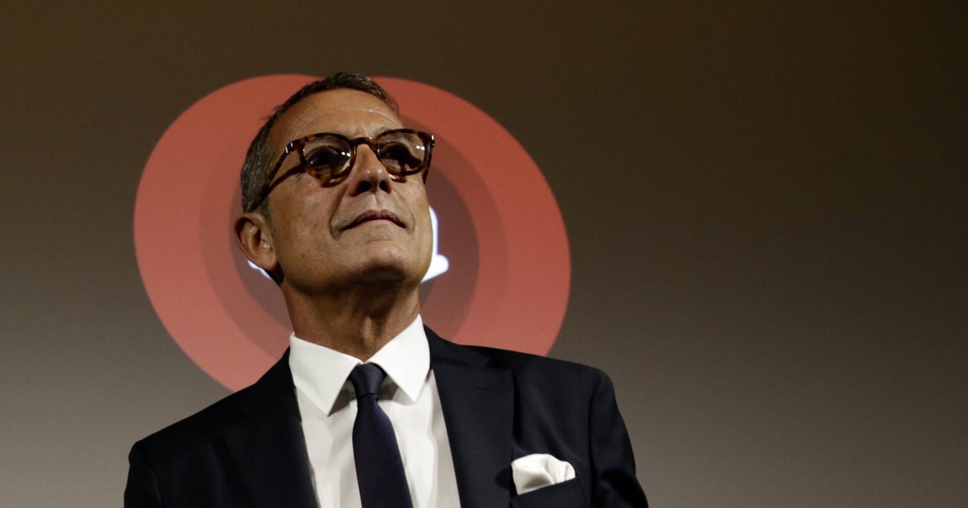 Gestão da EDP não pode tomar medidas defensivas na OPA