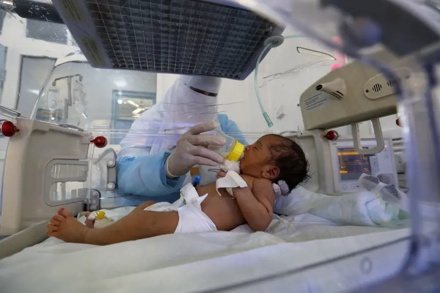 Iémen. Malnutrição grave já terá custado a vida a 85 mil crianças com ...