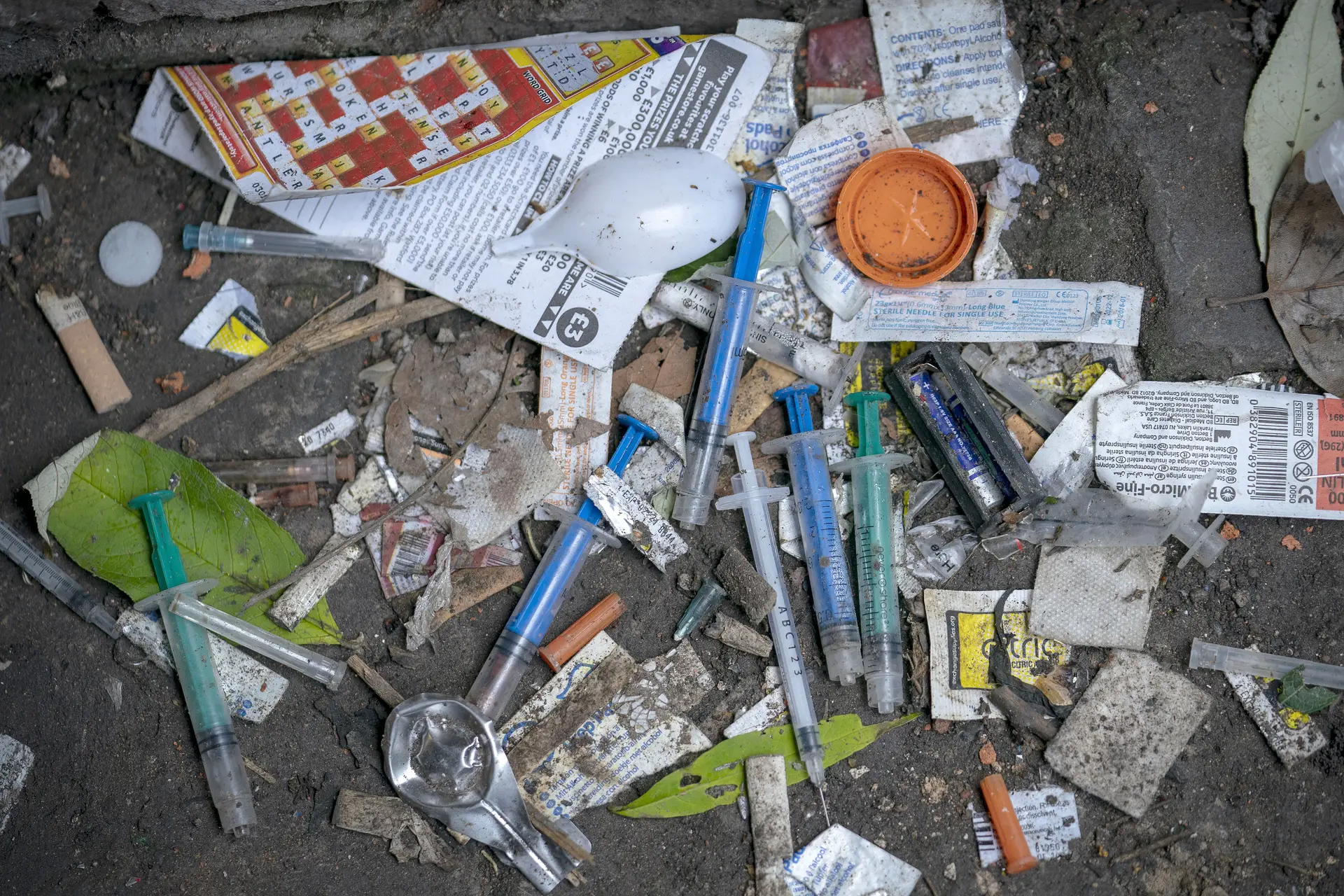 Porto terá unidade móvel para consumo vigiado de drogas - Expresso