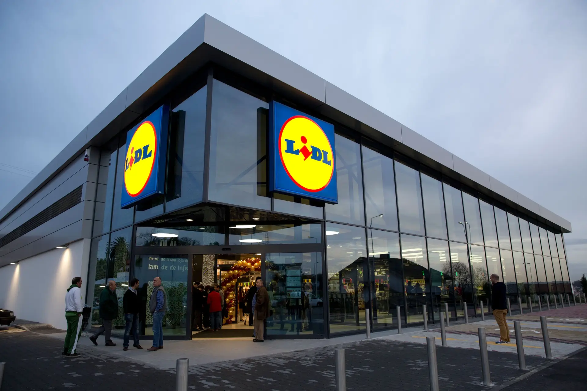 Lidl investe 200 milhões em Portugal - Expresso