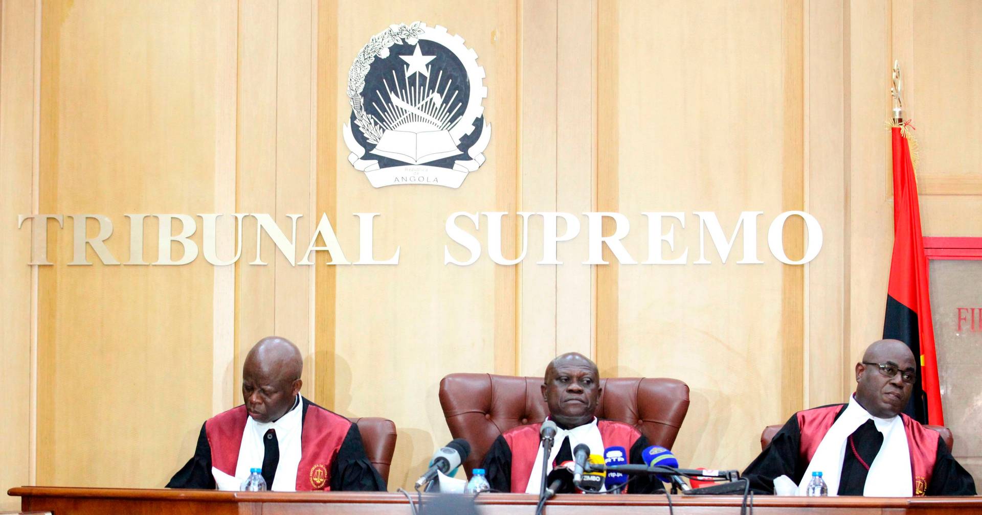 General angolano Kopelipa absolvido e Dino condenado a cinco anos e ...