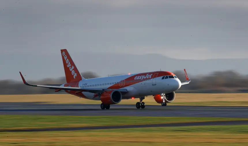 Expresso | EasyJet espera que cedência de 'slots' da TAP seja ...