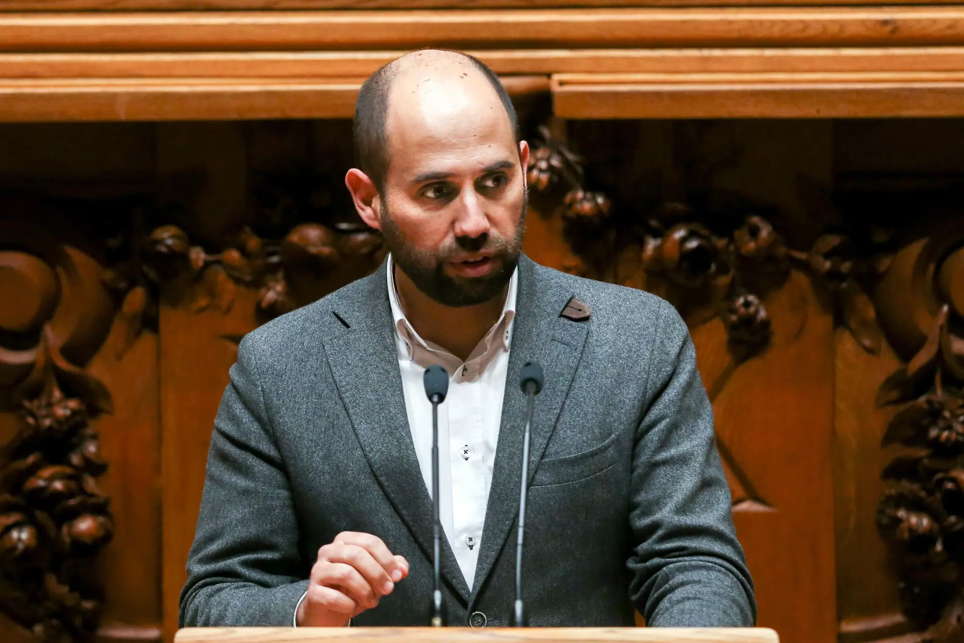 BE critica reprivatização da TAP "em cima do joelho" e sem justificação ...