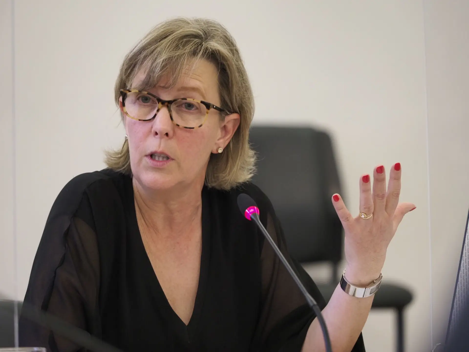 Maria Luís Albuquerque sai da Arrow e regressa ao IGCP - Expresso