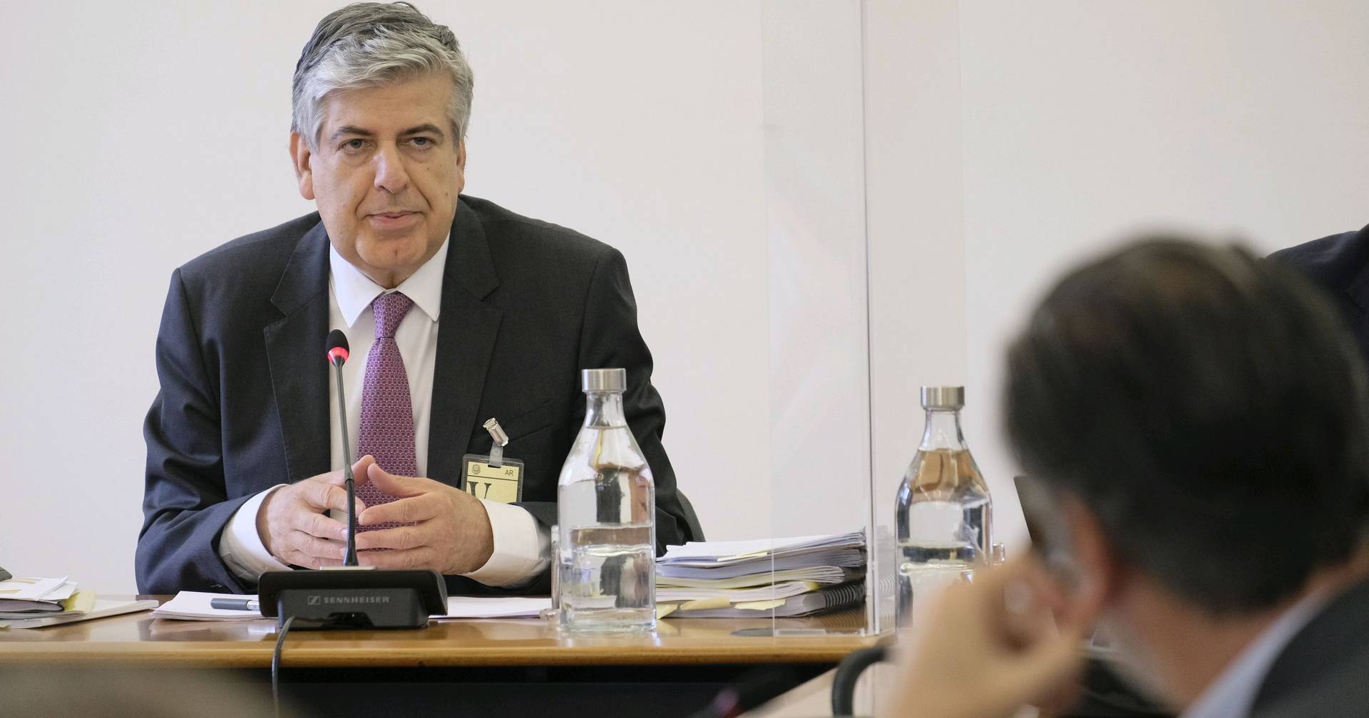 Máximo dos Santos: “Havia um plano do Conselho Único de Resolução para ...