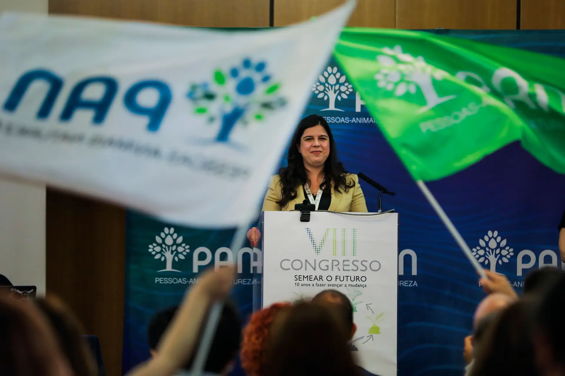 Líder do PAN ameaçada de morte - Expresso