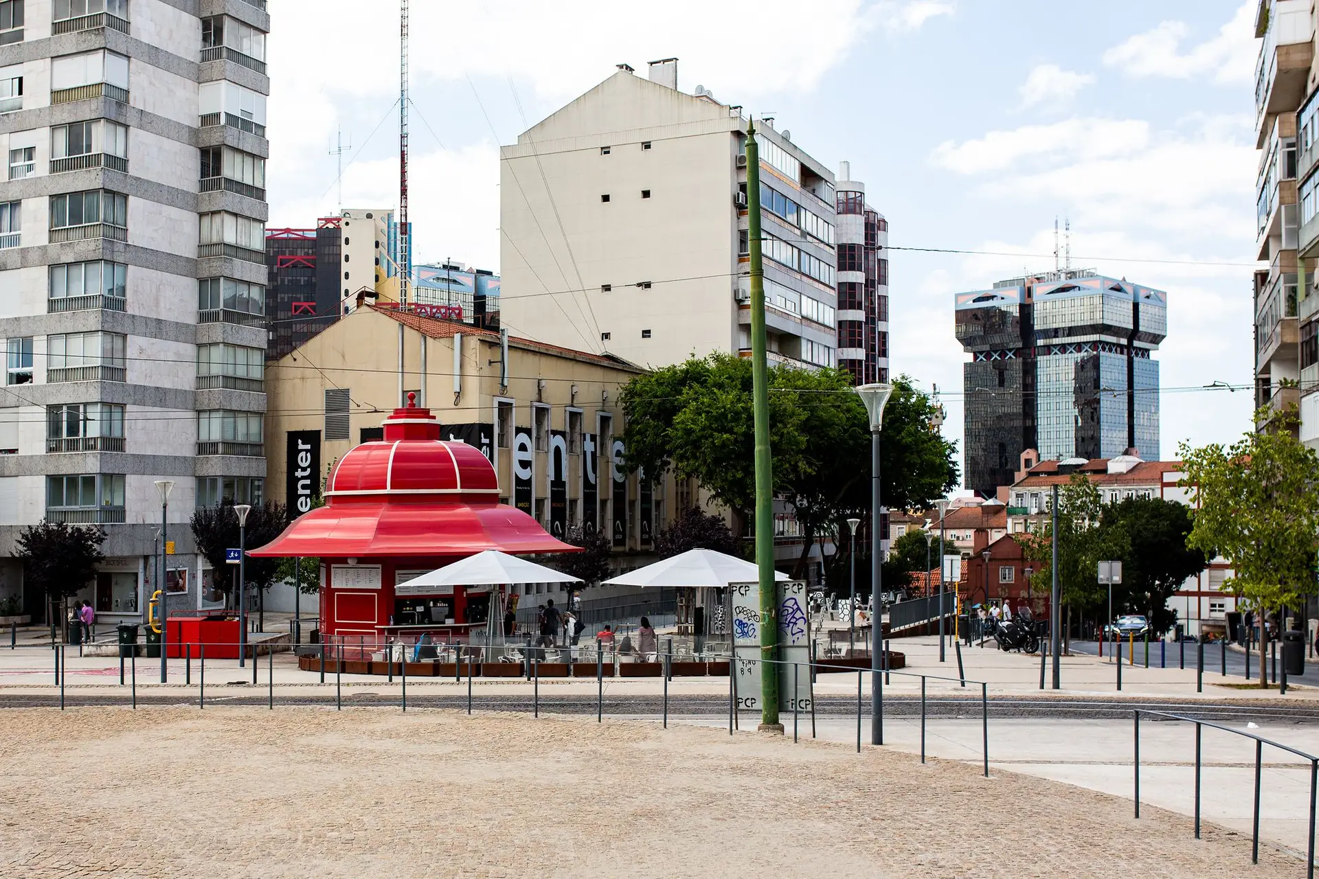 PJ realiza buscas na Junta de Freguesia de Campolide em Lisboa - Expresso
