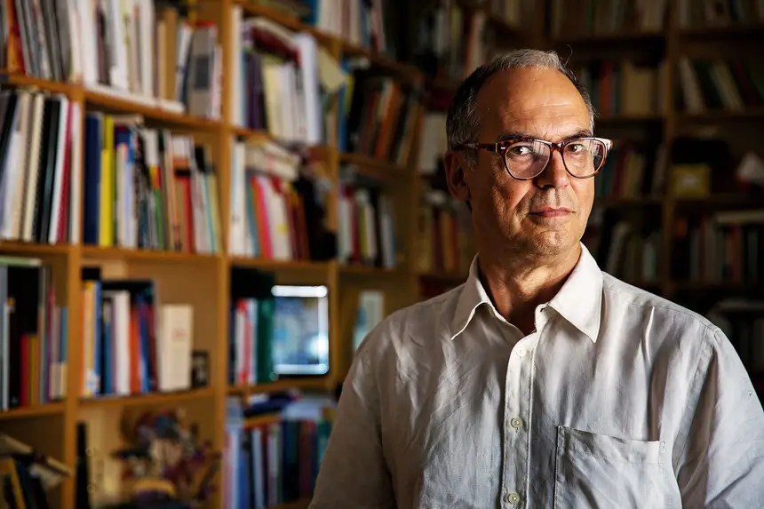 Expresso | Dino de Santiago é português e é cabo-verdiano? O que é uma ...