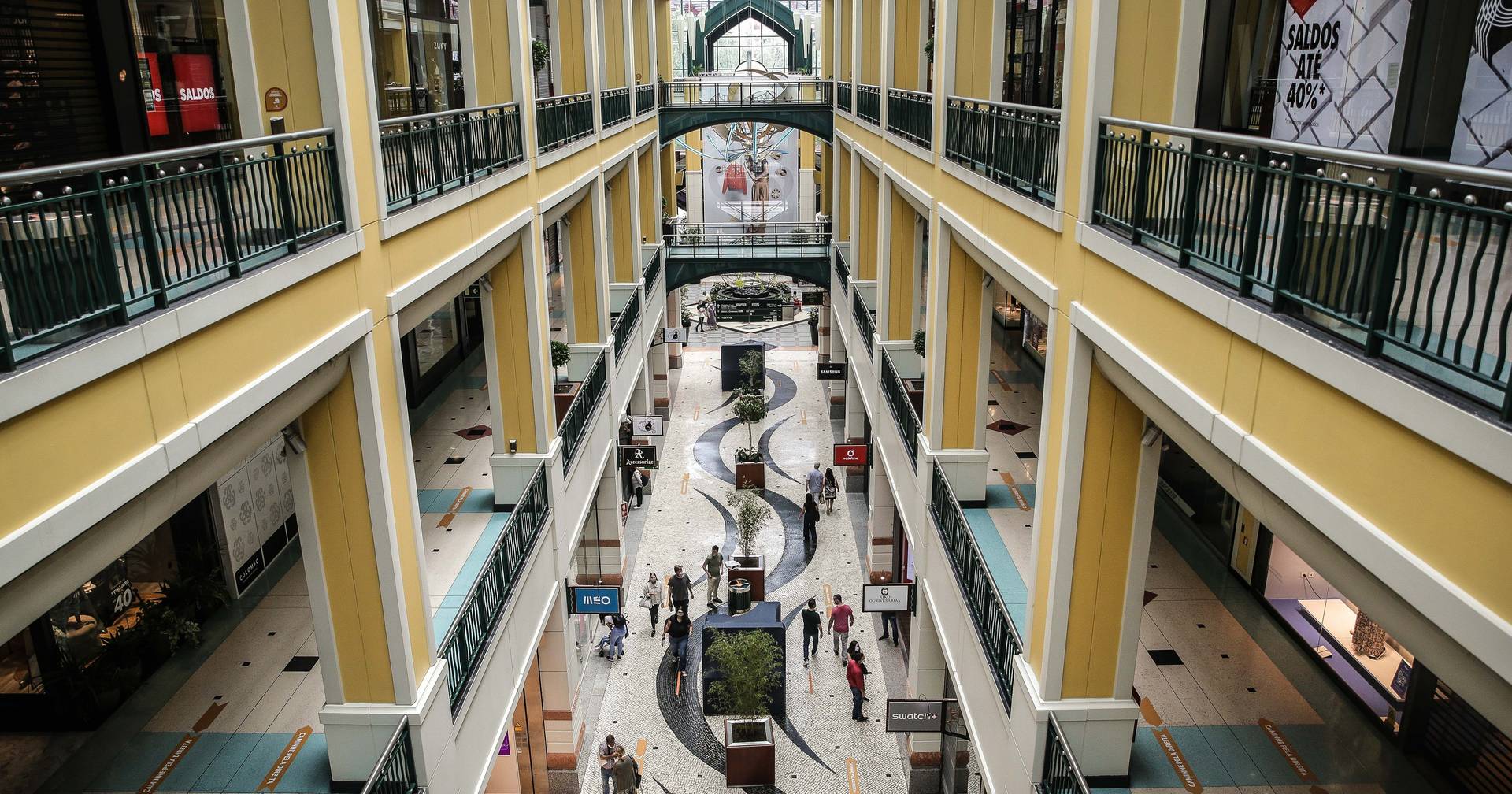 APCC estima que vendas dos centros comerciais já estão nos níveis pré ... APCC estima que vendas dos centros comerciais já estão nos níveis pré ...