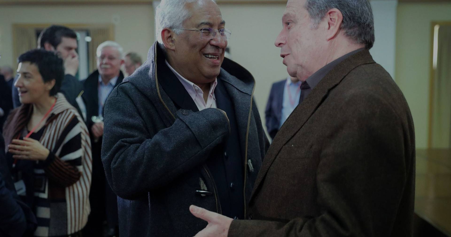 Carlos César aconselha “mais atenção e mais proactividade” ao Governo ...