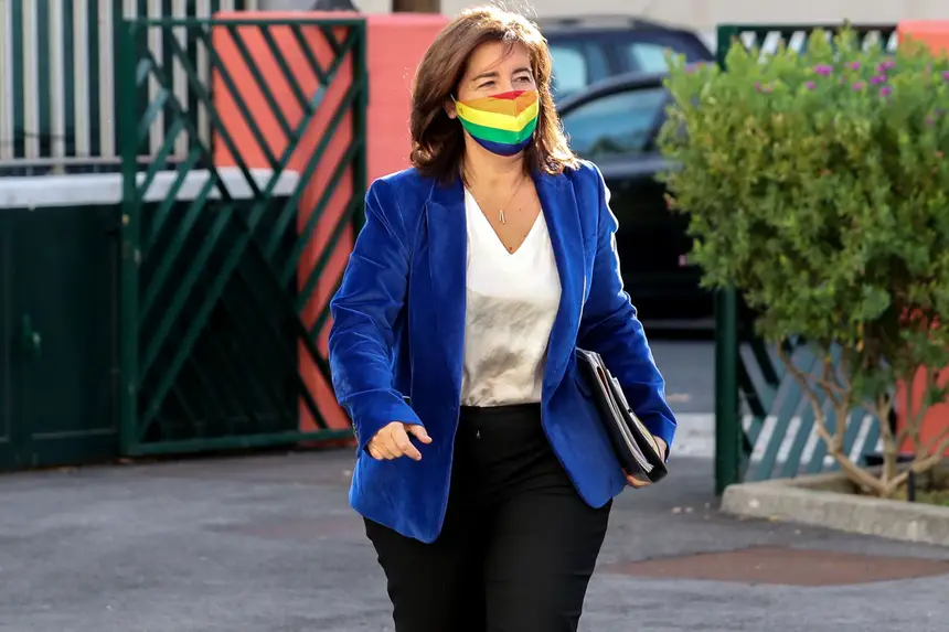 Expresso | Ana Mendes Godinho defende a valorização das remunerações em ...