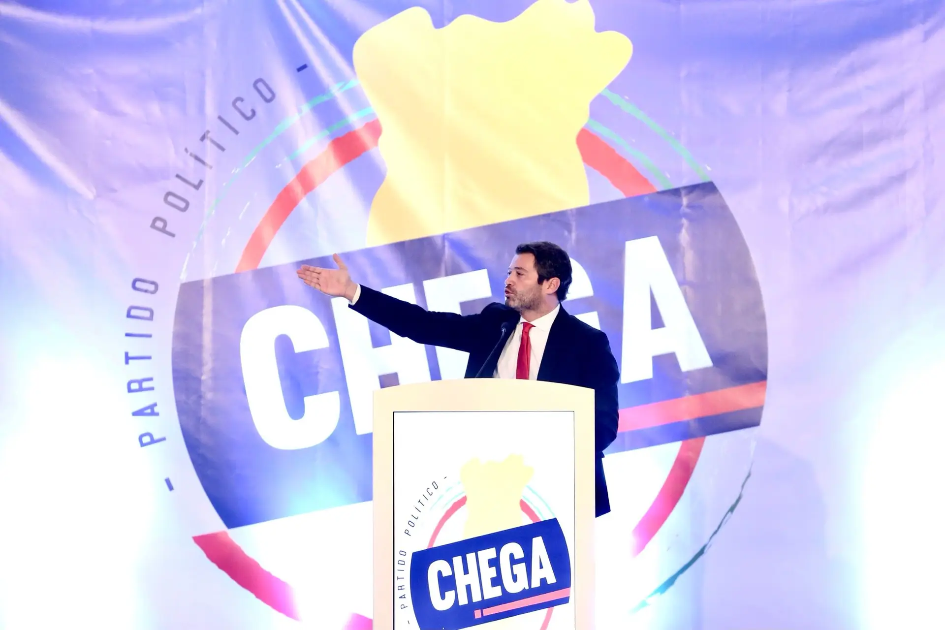 As imagens primeiro dia do Congresso do Chega - Expresso