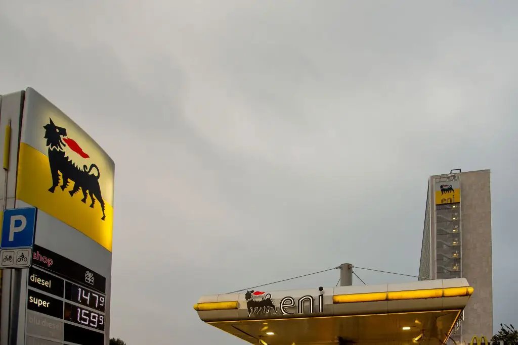 Petrolífera italiana Eni compra Neptune por 4,9 mil milhões de dólares ...