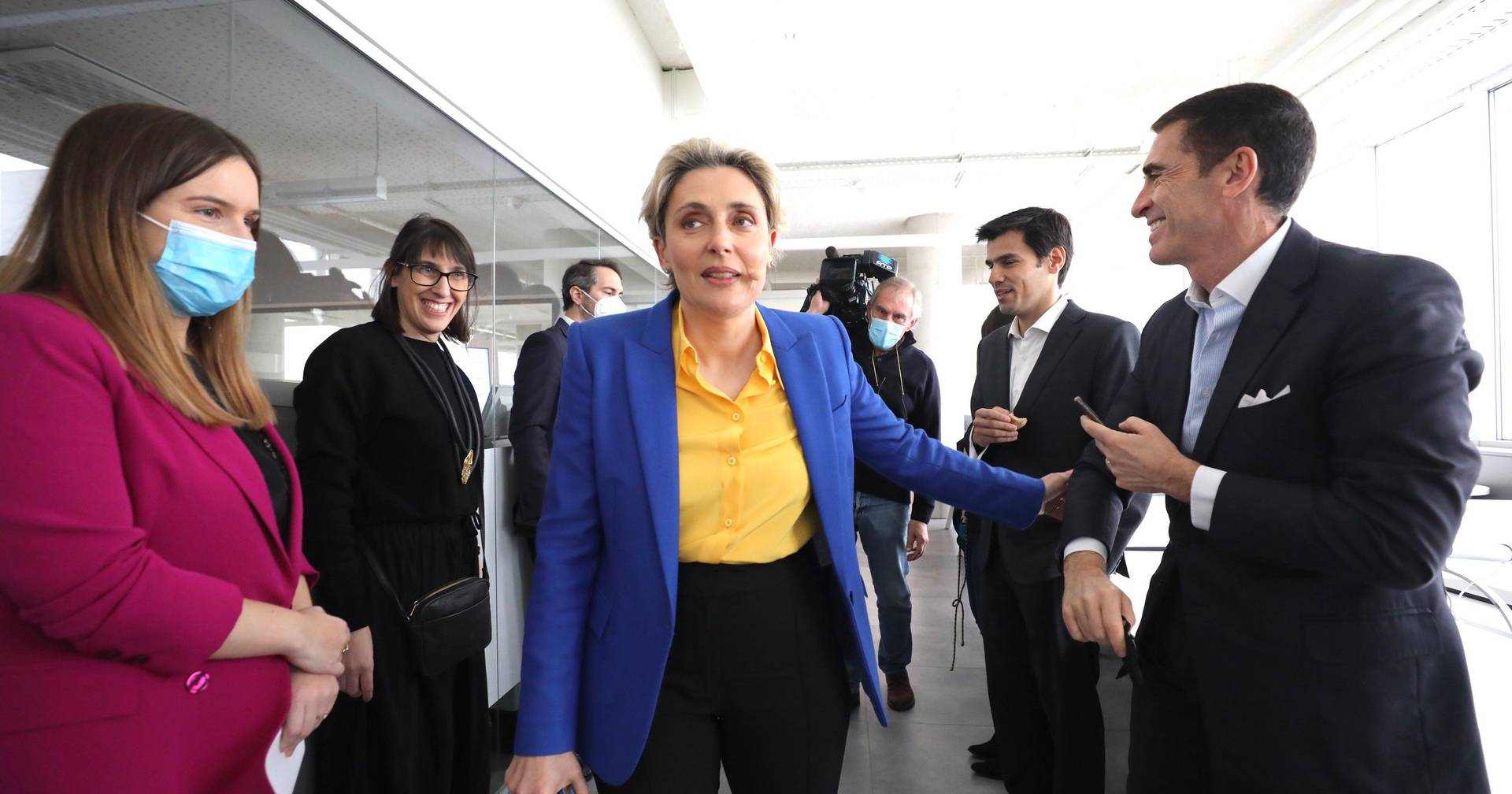 Doze anos depois, Sonae põe ponto final a parceria com Isabel dos ...