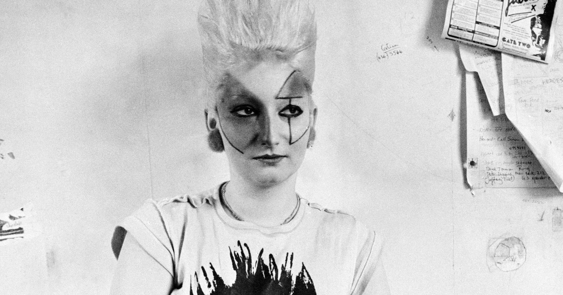 Morreu a modelo e atriz Jordan, a “rainha do punk” britânico - Expresso