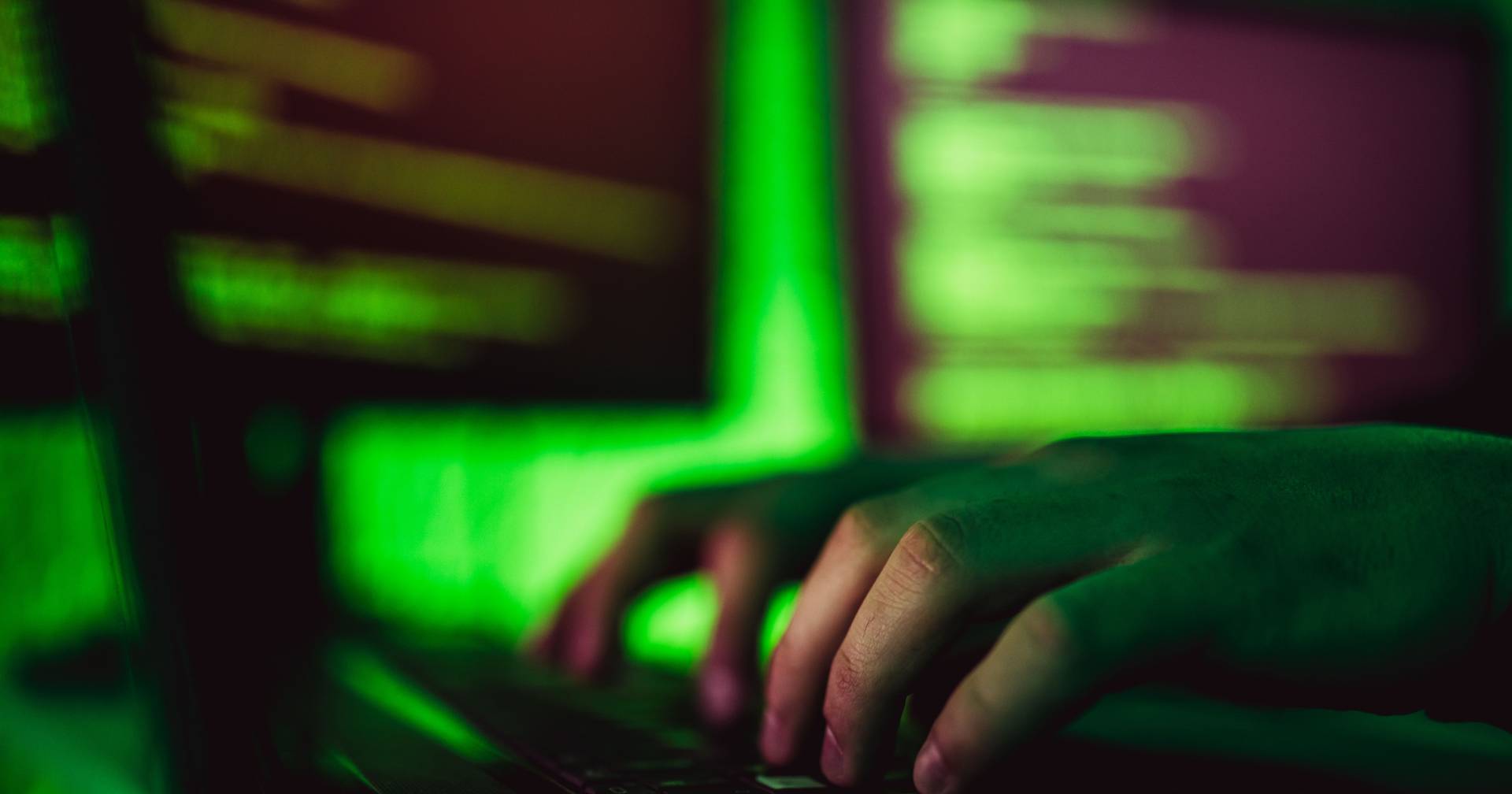 Hacker condenado a seis anos de prisão diz ter invadido servidores da ...
