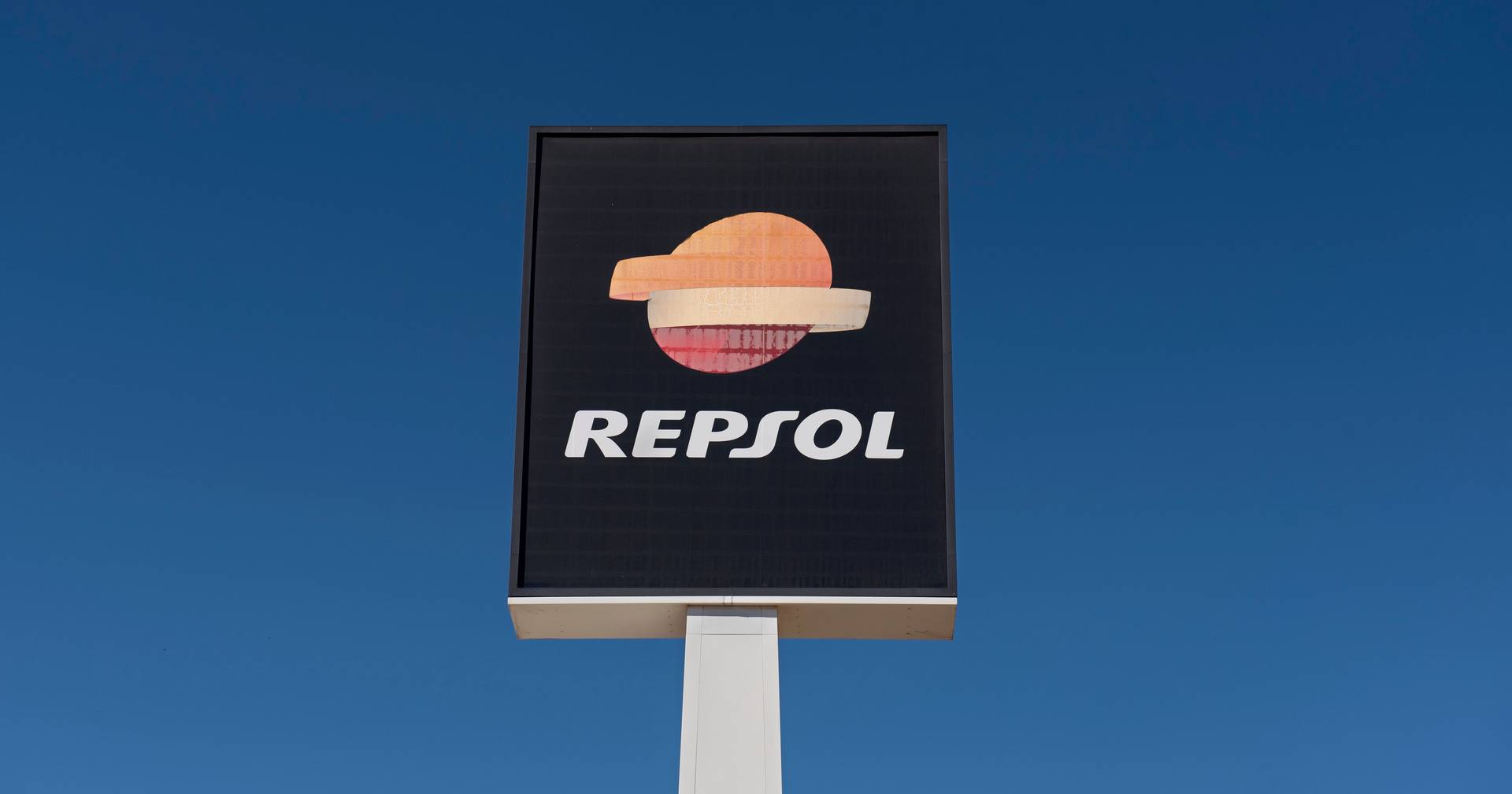 Repsol abre nova estação de serviço em Portugal com combustíveis 100% ...
