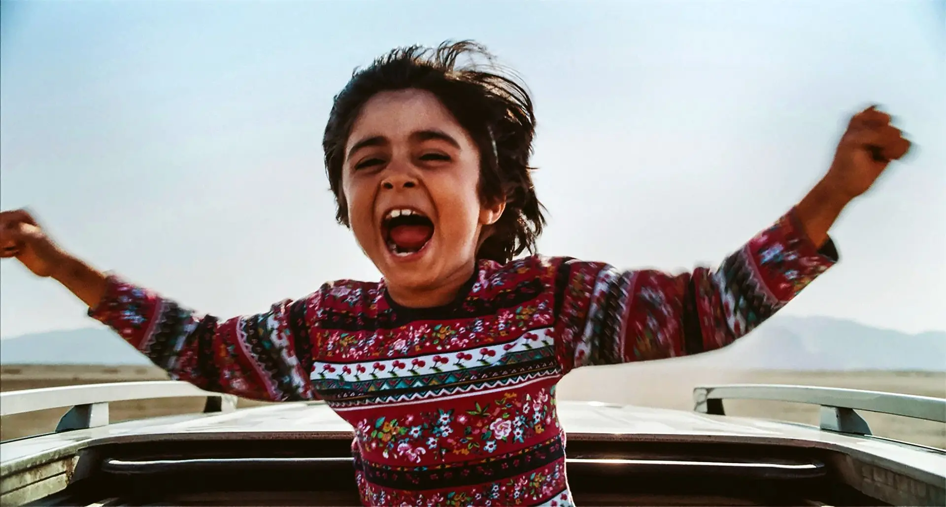 Um sufoco generalizado em “Estrada Fora”, o primeiro filme do iraniano ...