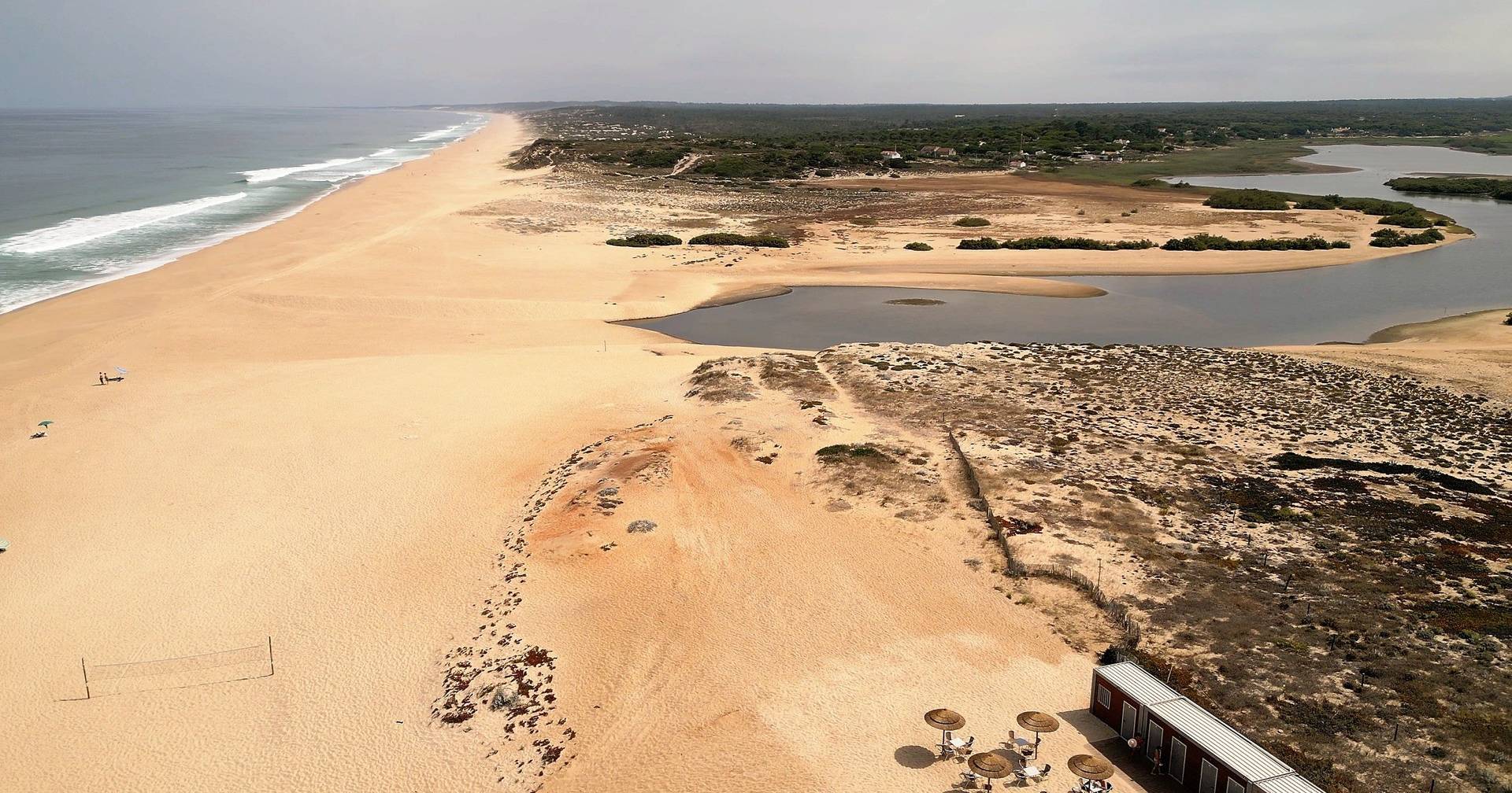 À descoberta de Melides, um destino renovado na costa alentejana - Expresso