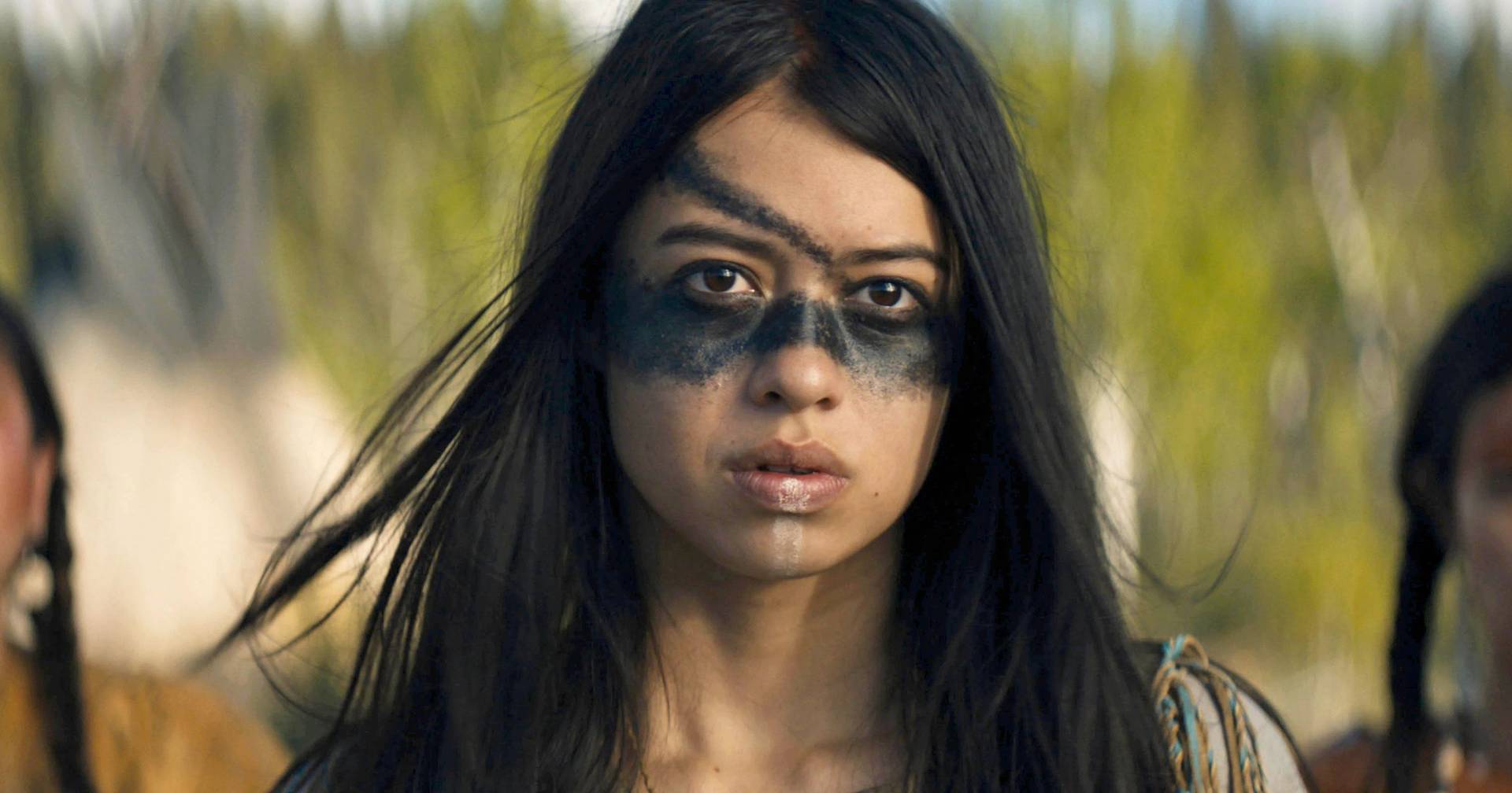 Próximo filme da Disney+ vai mostrar o Predador nos anos 50 a lutar ...