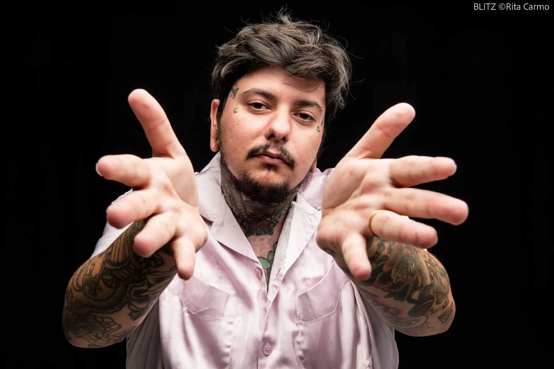 Agir apresenta o novo álbum, “Cantar Carneiros”, em Lisboa em outubro ...