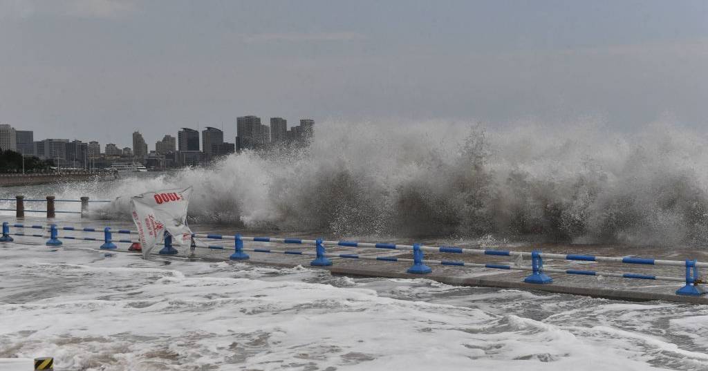 China: milhares de pessoas retiradas do leste antes da chegada do tufão ...