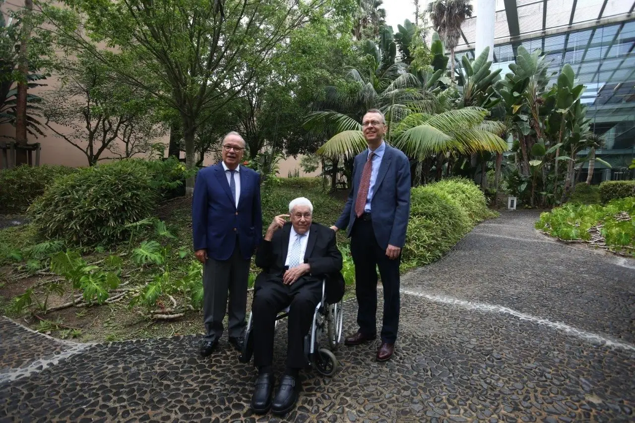 Prémio Champalimaud distingue cientistas que revolucionaram ...