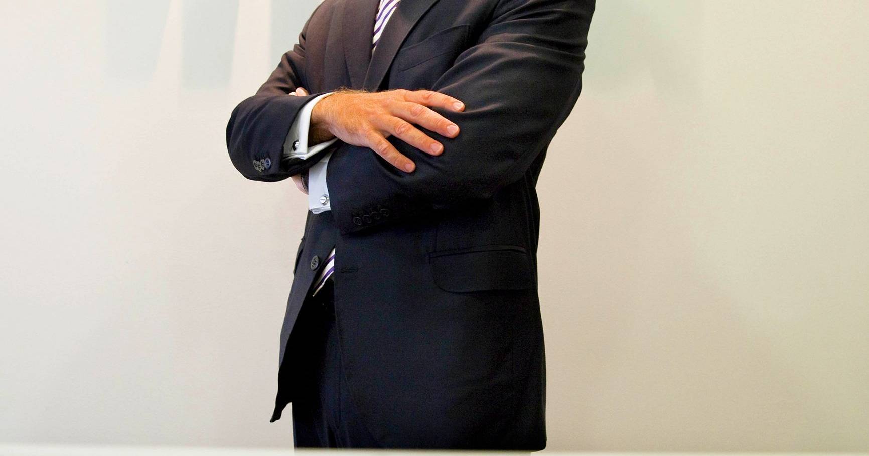 Lucros da Inapa não evitam cortes na Alemanha - Expresso