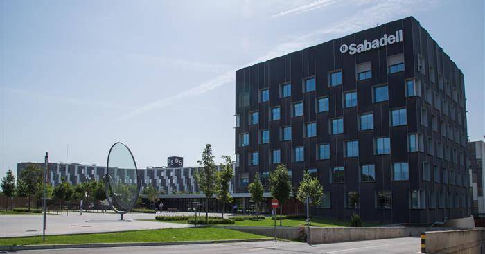 Sabadell recebeu três propostas pelo seu negócio de pagamentos - Expresso