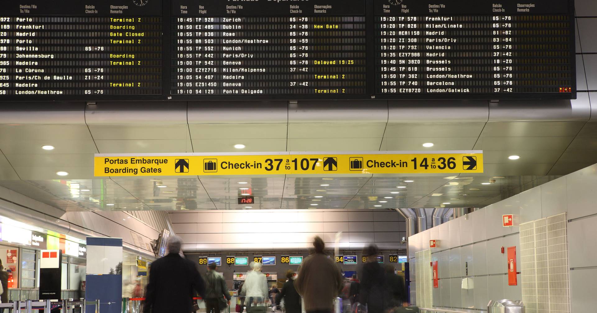 60 mil portugueses deixaram o país em 2021, mais 15 mil do que em 2020 ...