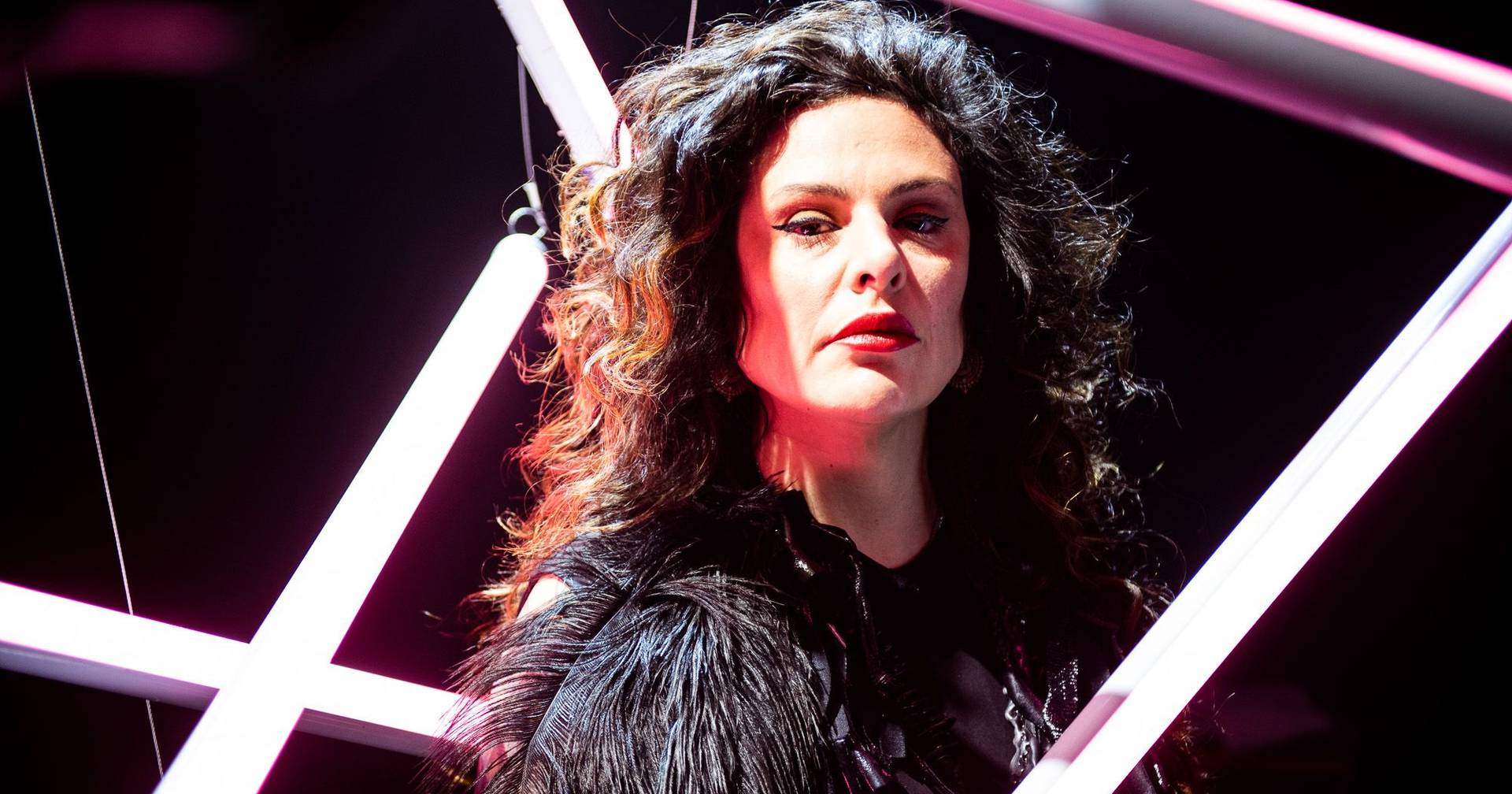 Sónia Tavares (The Gift): “Continuo a ser uma punk adolescente no que ...