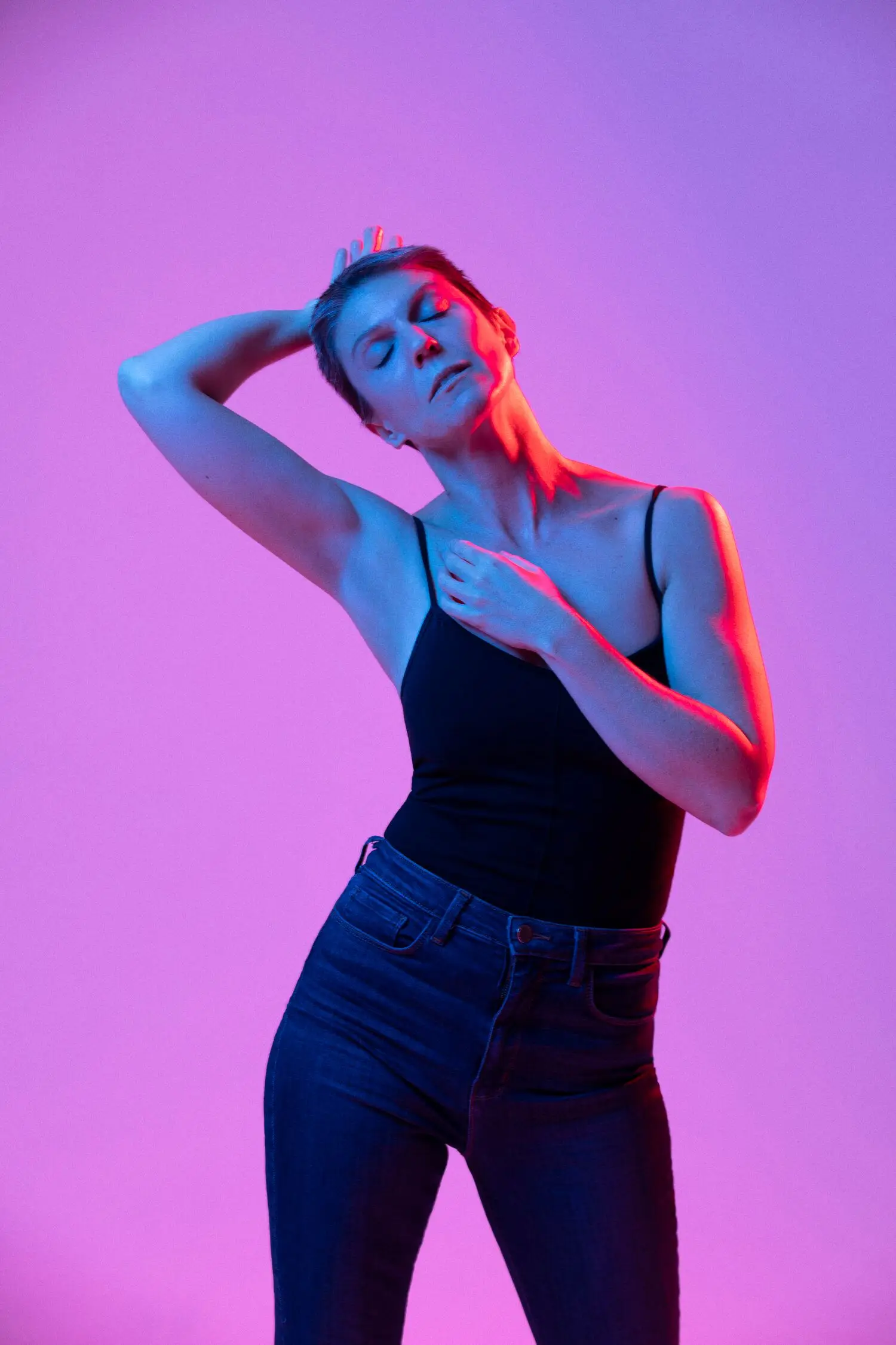 Em “Dirt Soda”, o que se escuta é coisa hipnótica de essência ...