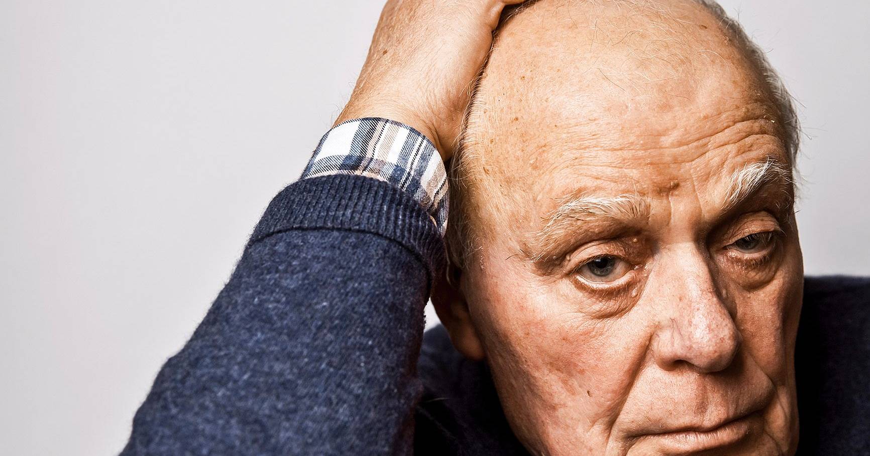 Com Nobel ou sem Nobel, António Lobo Antunes continua a escrever: “O ...