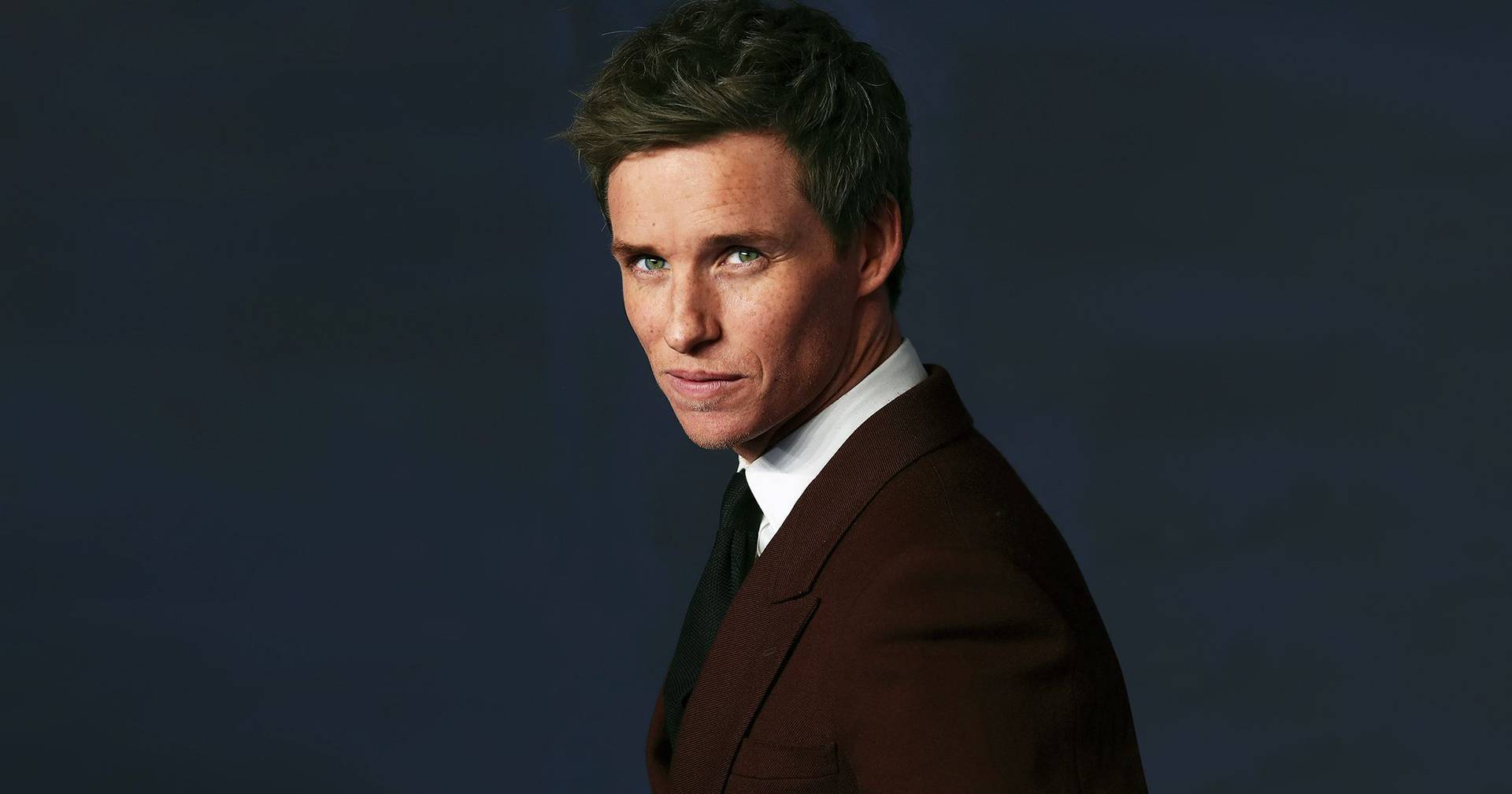 Eddie Redmayne em entrevista: “Quero continuar a pôr-me em risco ...