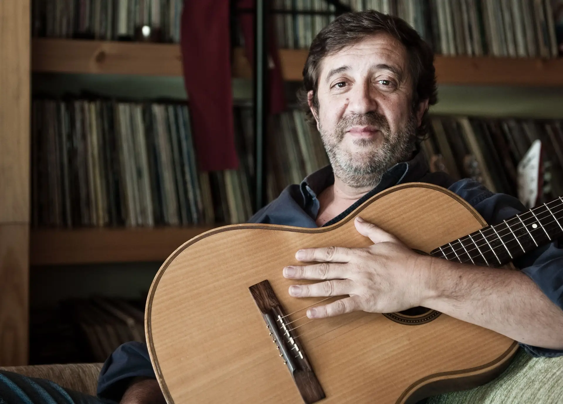 Rui Veloso anuncia concertos intimistas só com guitarras: um deles é no ...