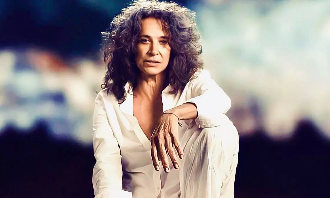 A cantora brasileira Simone estava a caminho de Fátima quando soube que ...