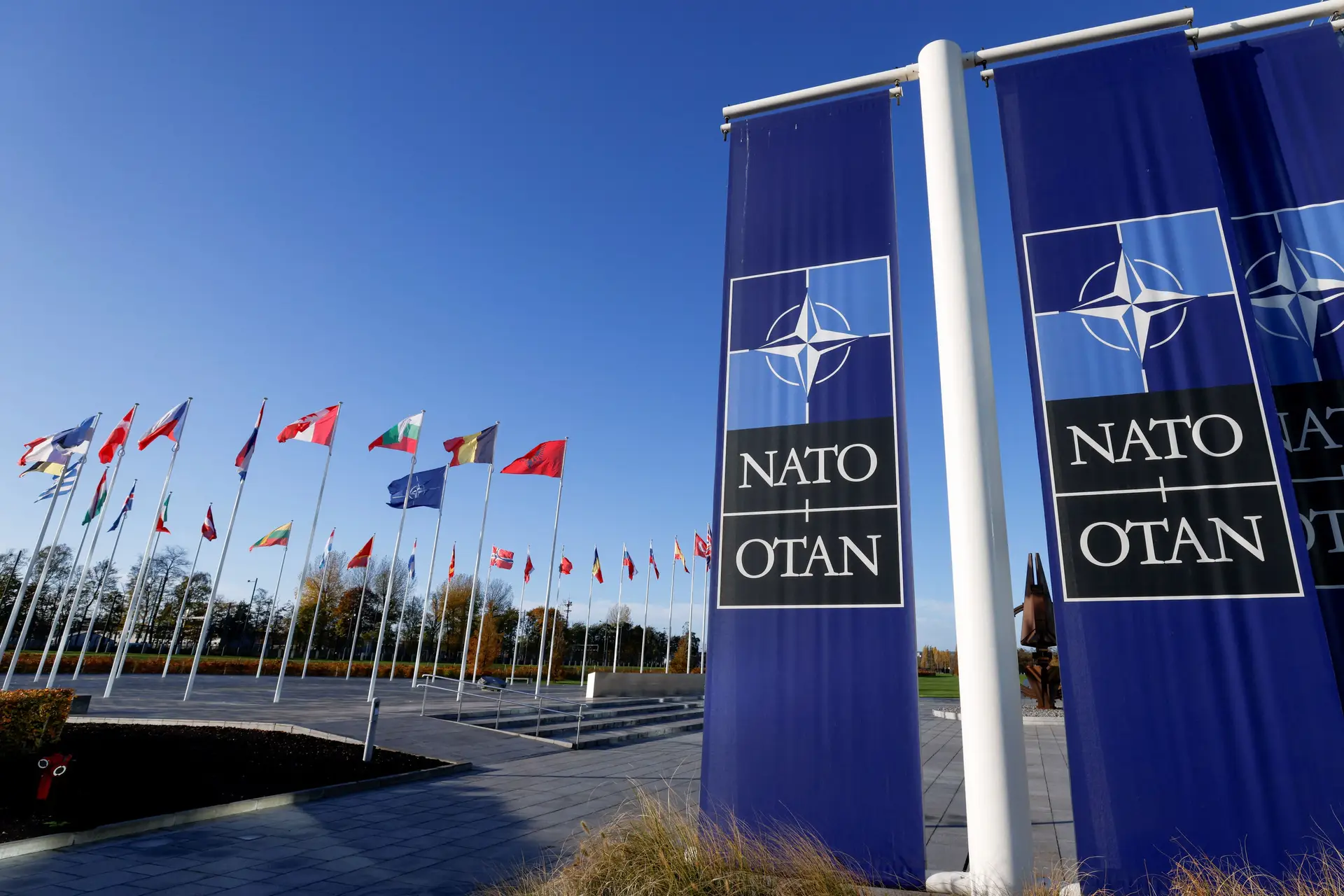 Embaixador de Portugal na NATO: "Evidentemente, que não há nenhum ...