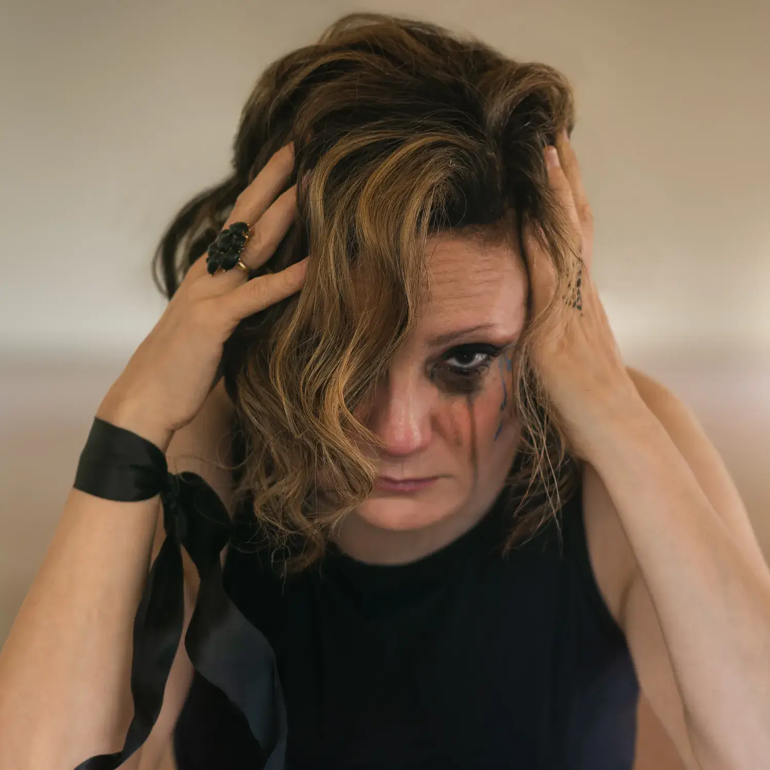 PBX: Amor-combate: Nina Nastasia e uma surpresa chamada Charlotte ...