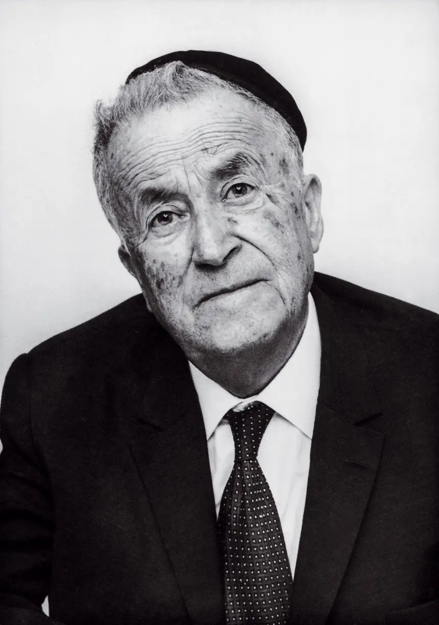 A saga do homem novo. A estreia portuguesa de Samuel Joseph Agnon, com ...