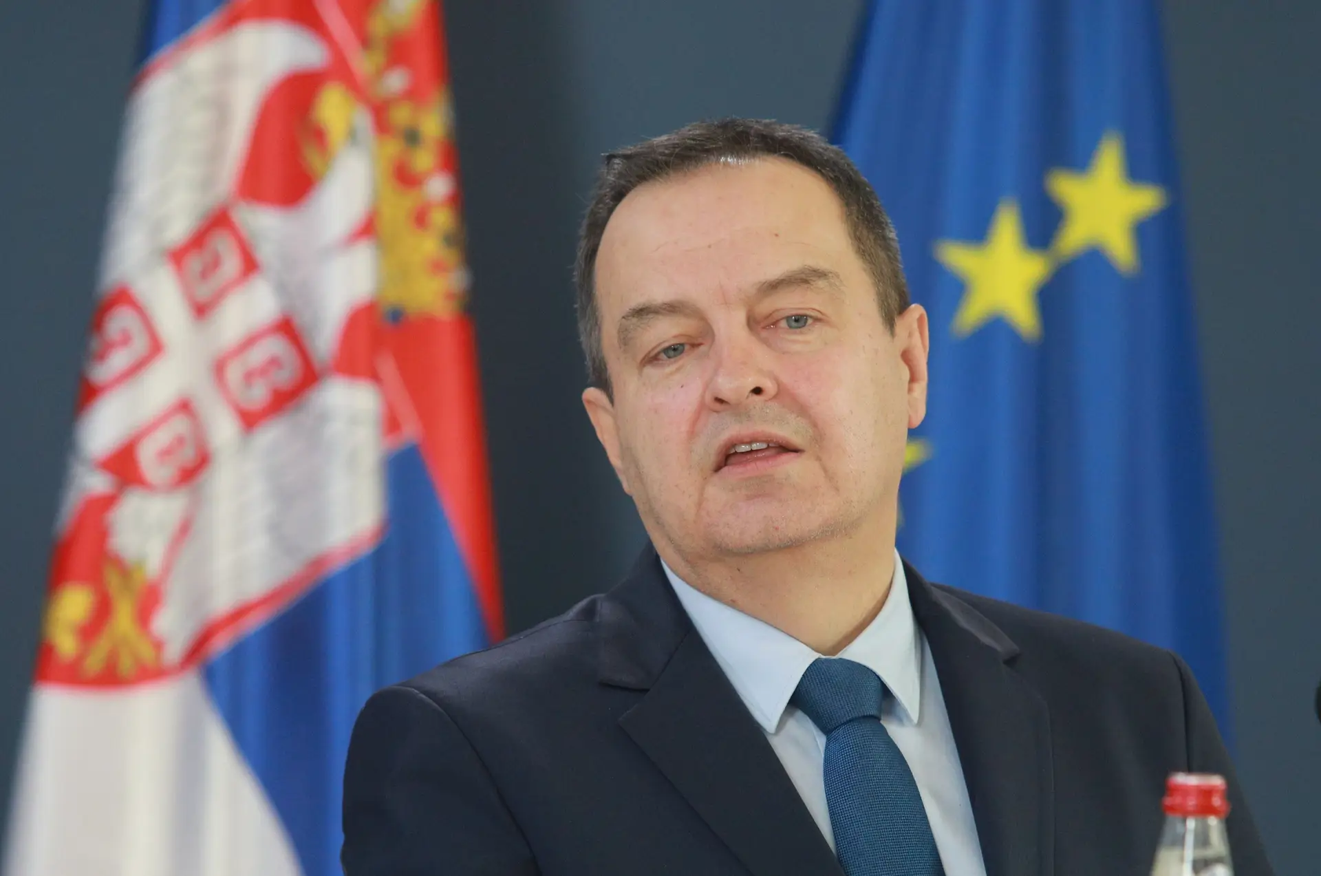 Sérvia assegura disponibilidade para diálogo com Kosovo mas sem ...