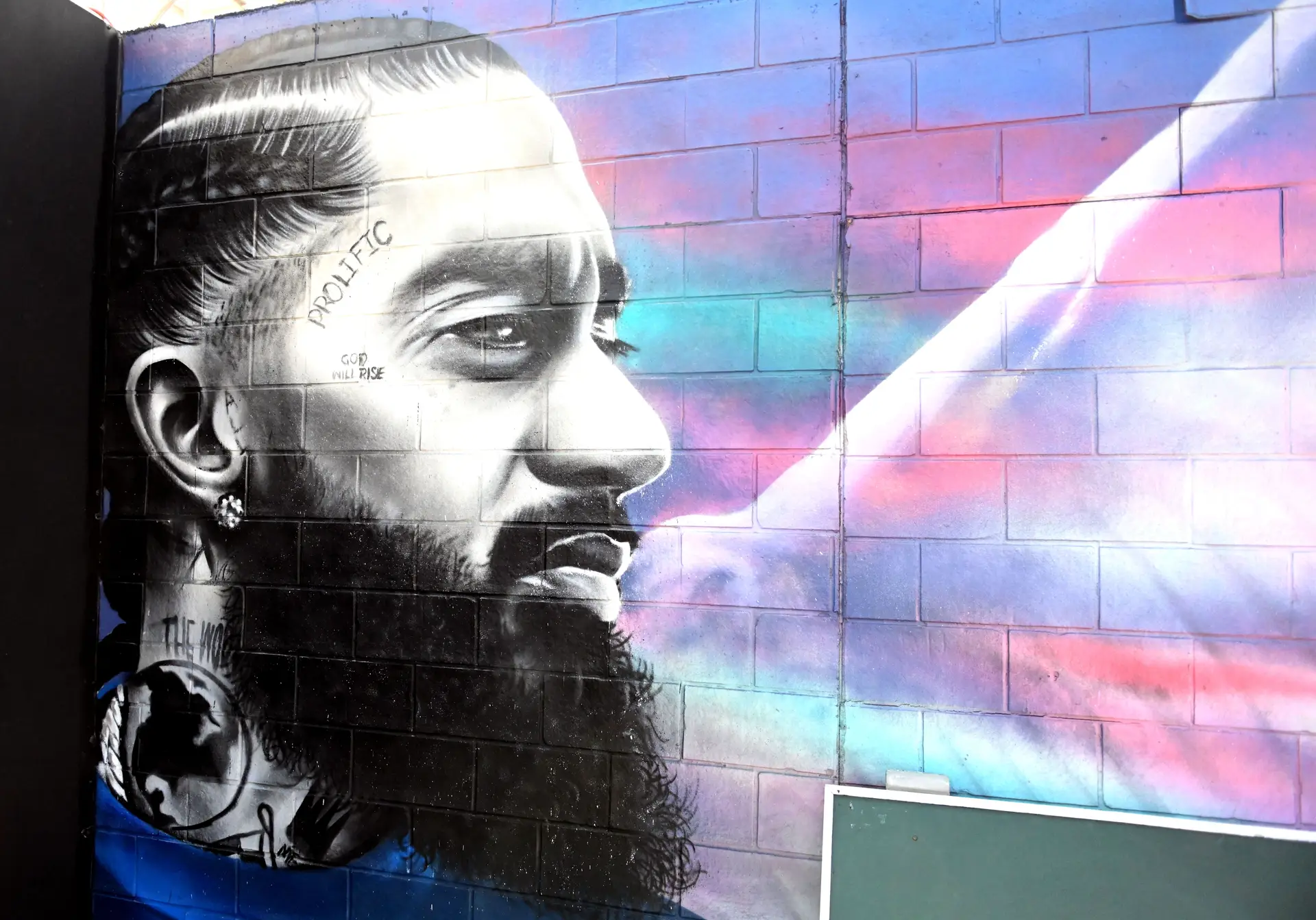 Homem que matou o rapper Nipsey Hussle condenado a 60 anos de prisão ...