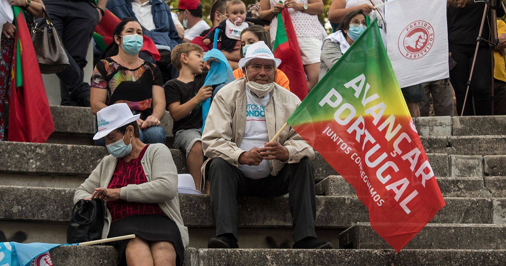 Os problemas do PS aos 50 anos: uma "relação sindical esdrúxula" e ...