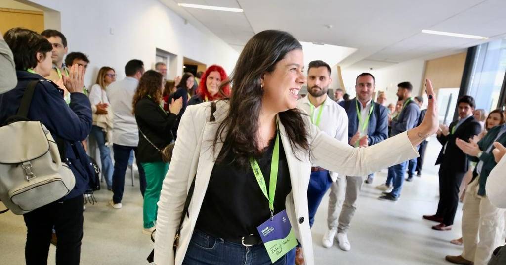 Inês de Sousa Real reeleita líder do PAN com 73% dos votos - Expresso